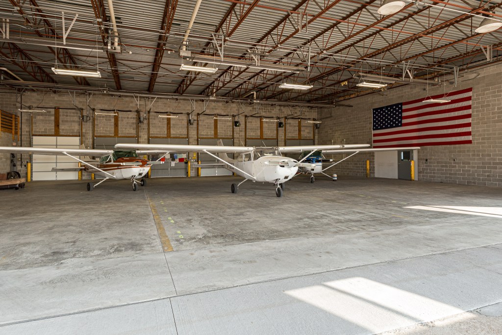 Maintenance - Quad Cities Aero